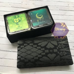 Kurma in Songket Boxes - Dicesry Gift and Favor Malaysia